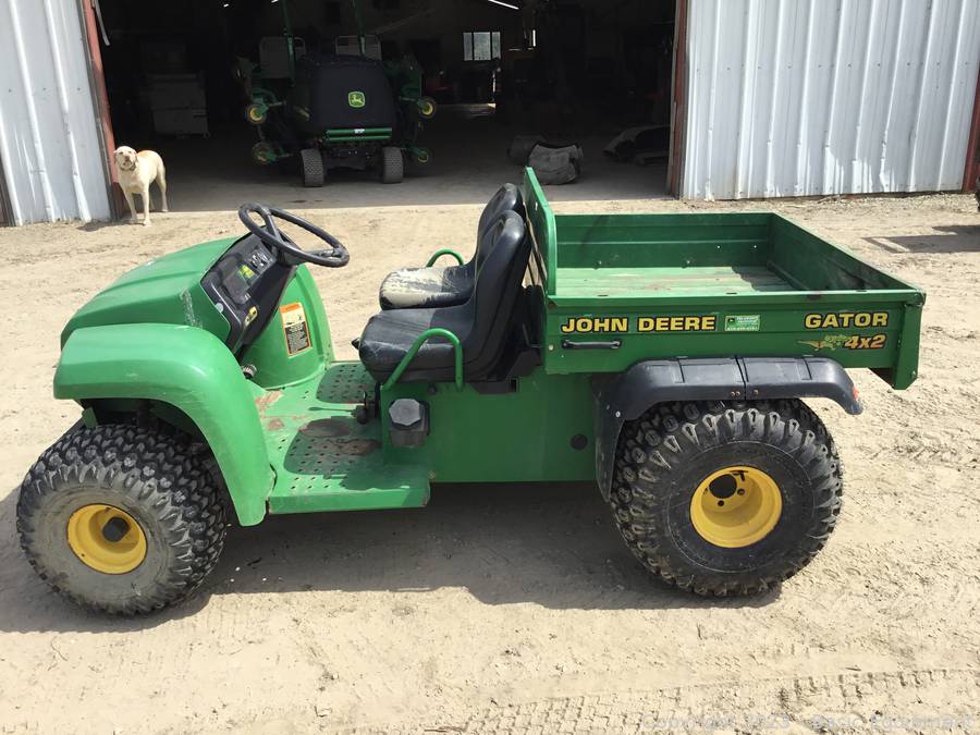 SOLD - John Deere Gator Other Equipment with 2,606 Hrs | Tractor Zoom