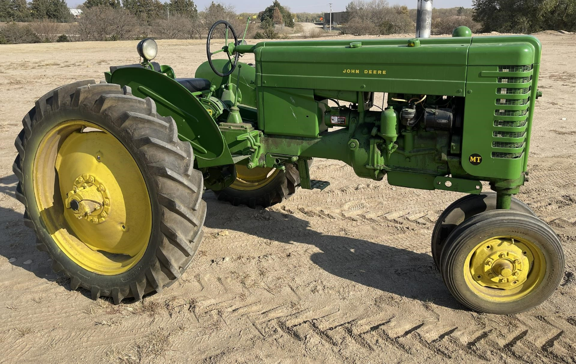 SOLD - John Deere MT Tractors Less than 40 HP | Tractor Zoom