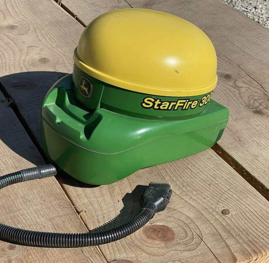 SOLD - John Deere StarFire 3000 Other Equipment GPS Equipment | Tractor ...