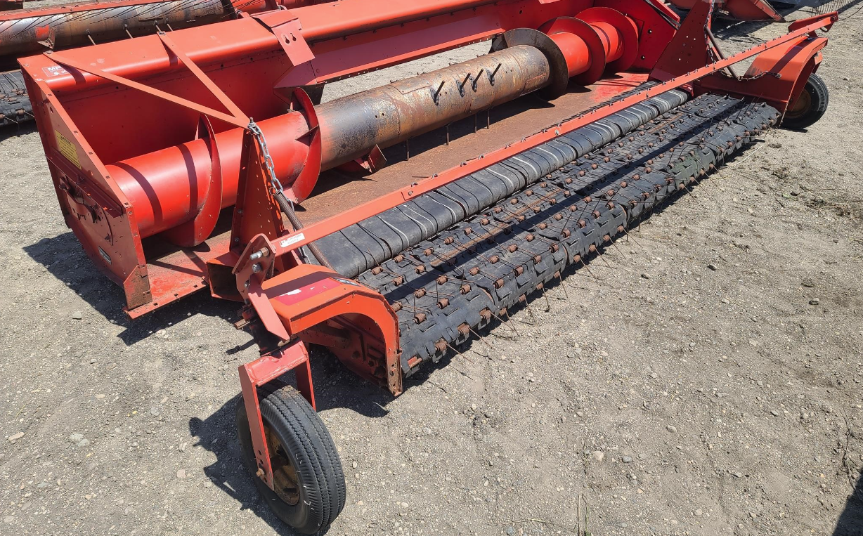 Massey Ferguson 1859 Harvesting Headers - Platform for Sale | Tractor Zoom