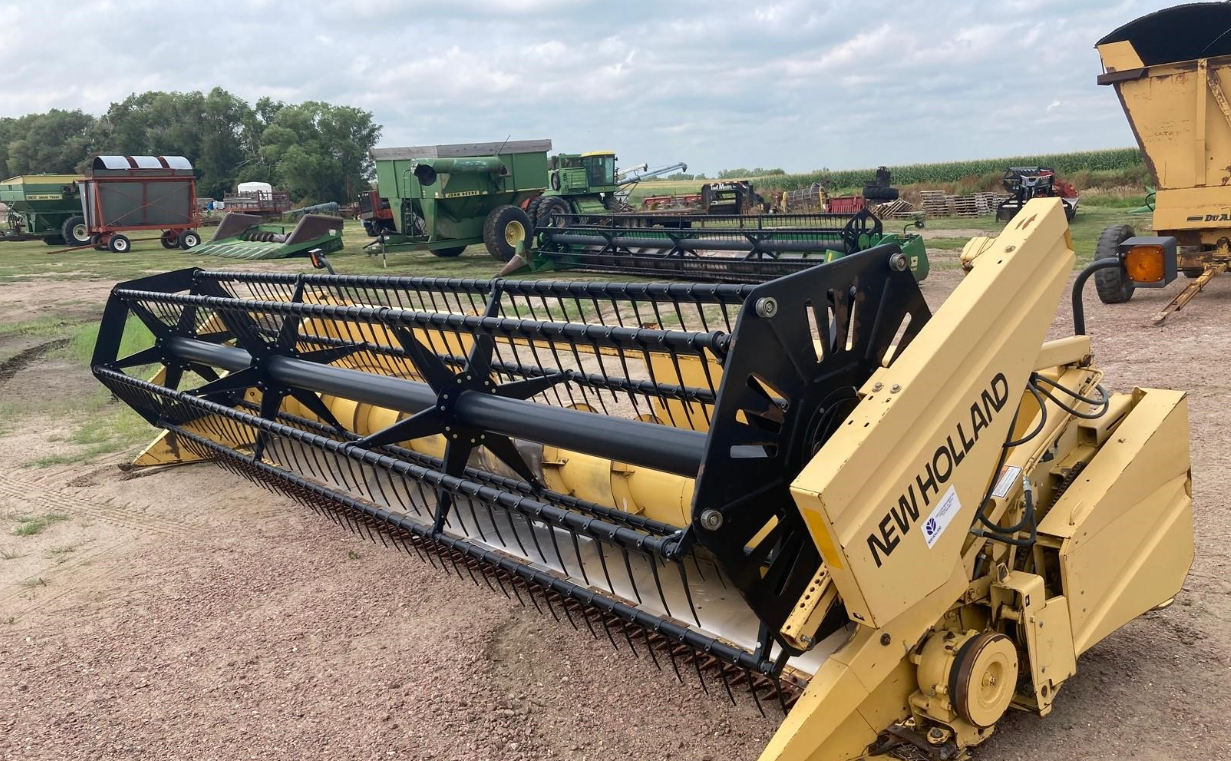 New Holland 973 Harvesting Headers - Platform for Sale | Tractor Zoom