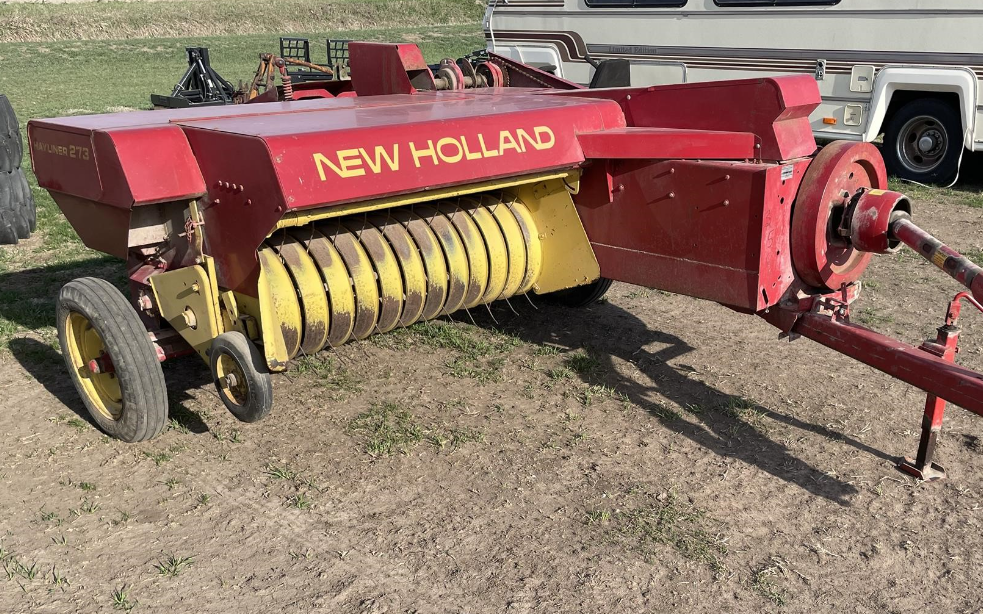 New Holland Hayliner 273 Hay and Forage Balers - Square for Sale ...