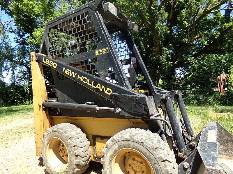 New Holland L250 Construction Skid Steers for Sale | Tractor Zoom