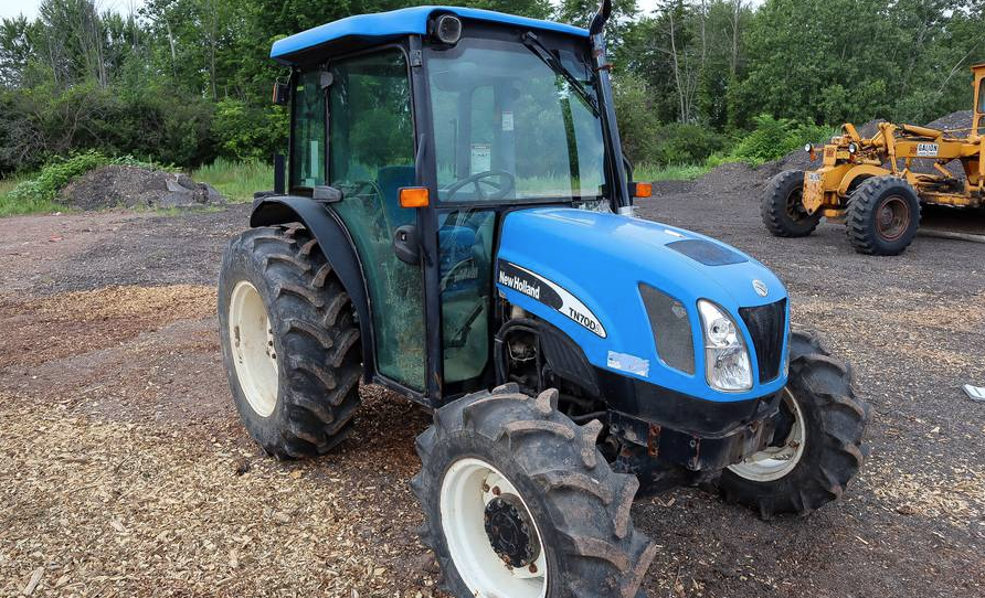 SOLD - New Holland TN70DA Tractors 40 to 99 HP | Tractor Zoom