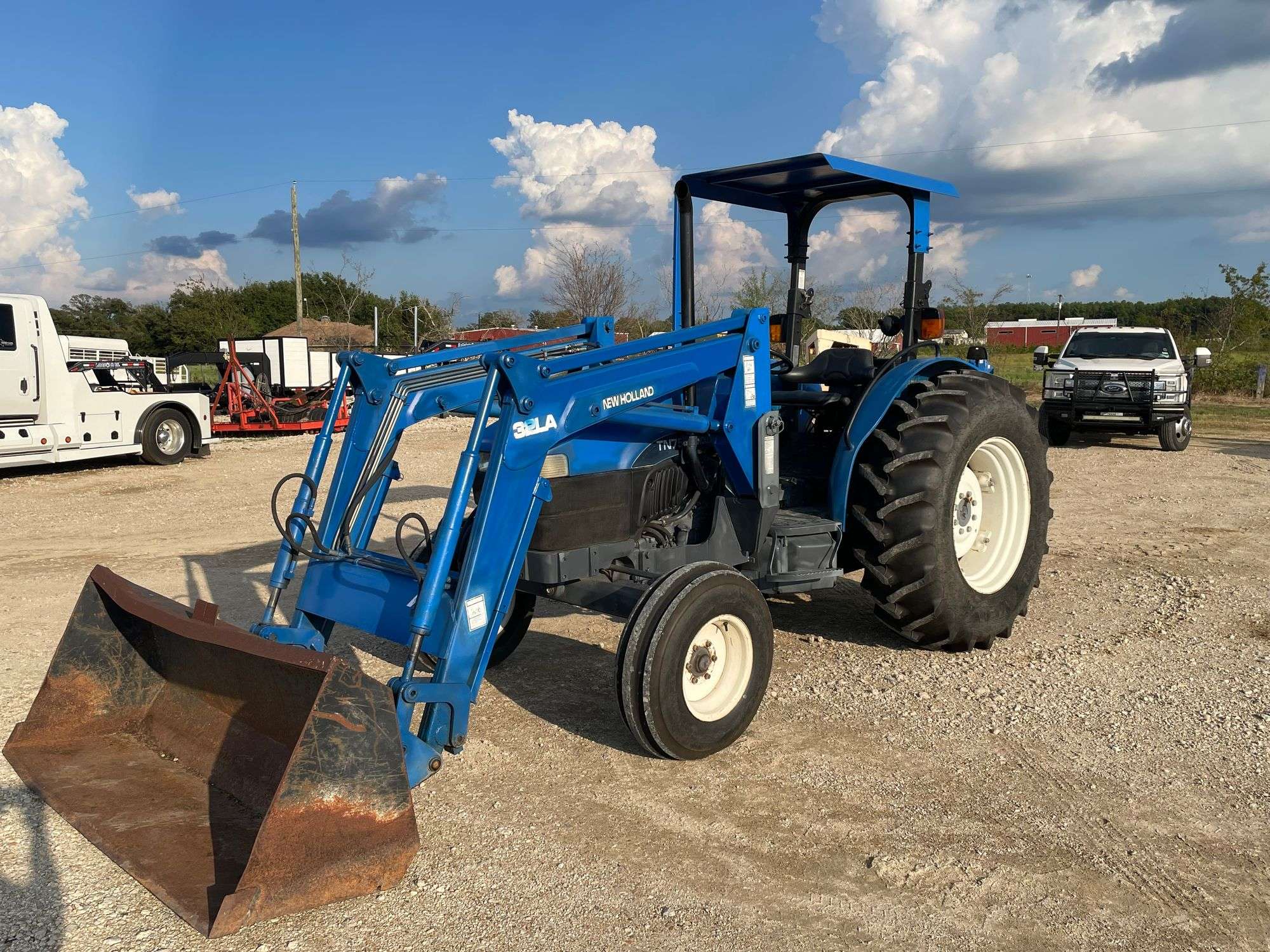 SOLD - New Holland TN75 Tractors 40 to 99 HP | Tractor Zoom
