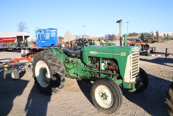 SOLD - Oliver 550 Tractors 40 to 99 HP | Tractor Zoom