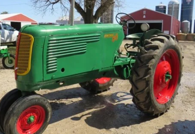 SOLD - Oliver 88 Tractors with 46 HP | Tractor Zoom
