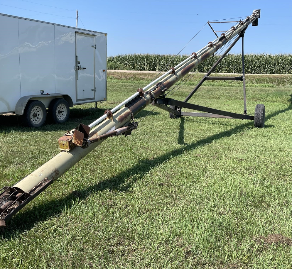 SOLD - SNOWCO 8x55 Harvesting Grain Augers/Conveyors | Tractor Zoom
