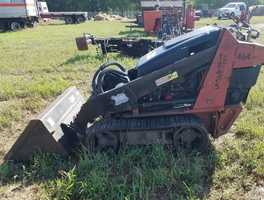 SOLD - Toro Dingo TX425 Construction Compact Track Loaders | Tractor Zoom
