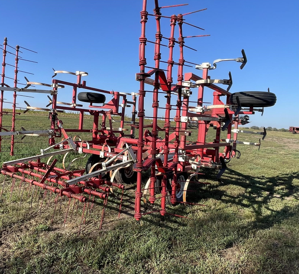 Wil-Rich 2500 Tillage Field Cultivators for Sale | Tractor Zoom