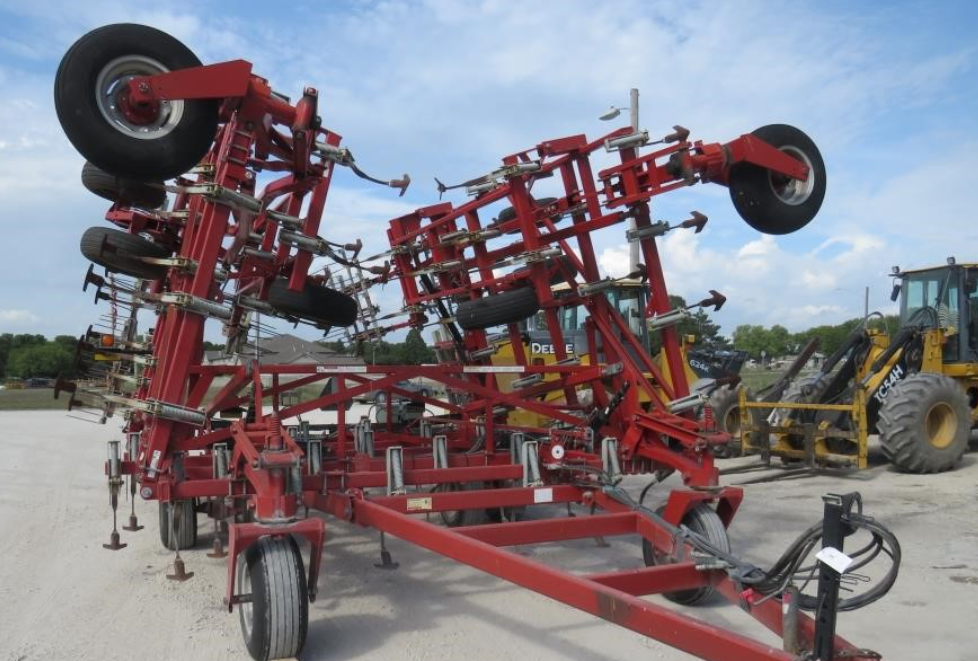 SOLD - Wil-Rich Quad X Tillage Field Cultivators | Tractor Zoom